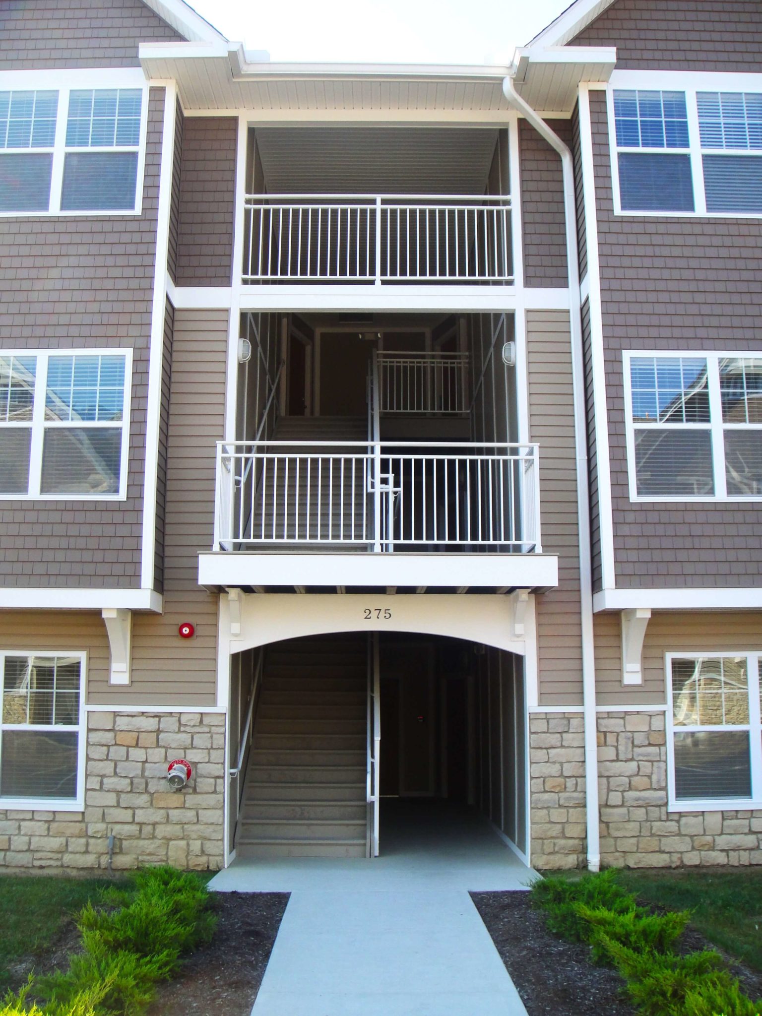 Aluminum Railing System for Modern Exterior Railing